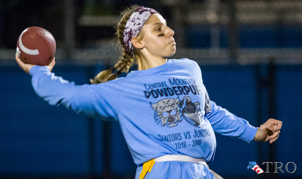 p-puff-game-019-181101.jpg – The Record Online