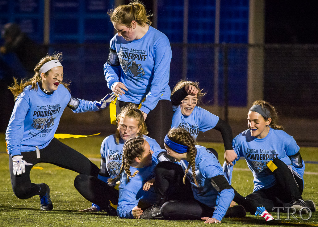 p-puff-game-022-181101.jpg – The Record Online