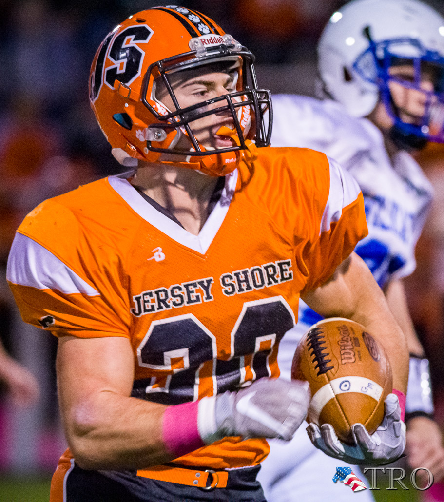 Lorson Paces ‘Shore over Wildcats, 54-13 – The Record Online