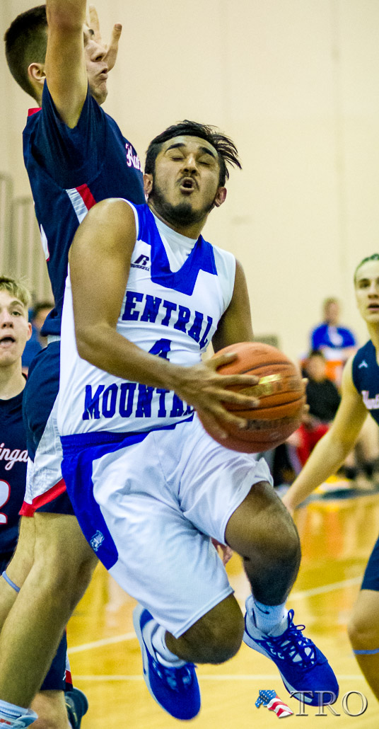 wcbb-hunt-007-200113.jpg – The Record Online