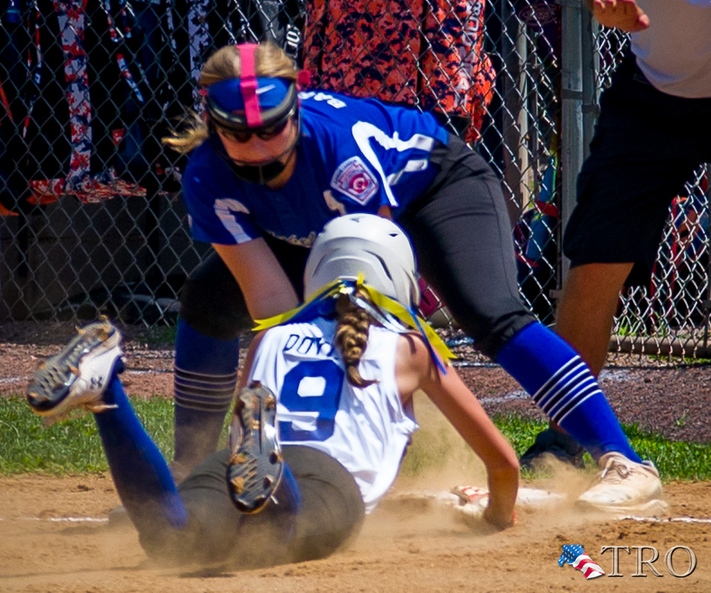 Clinton Juniors battle but fall at state softball tourney – The Record ...