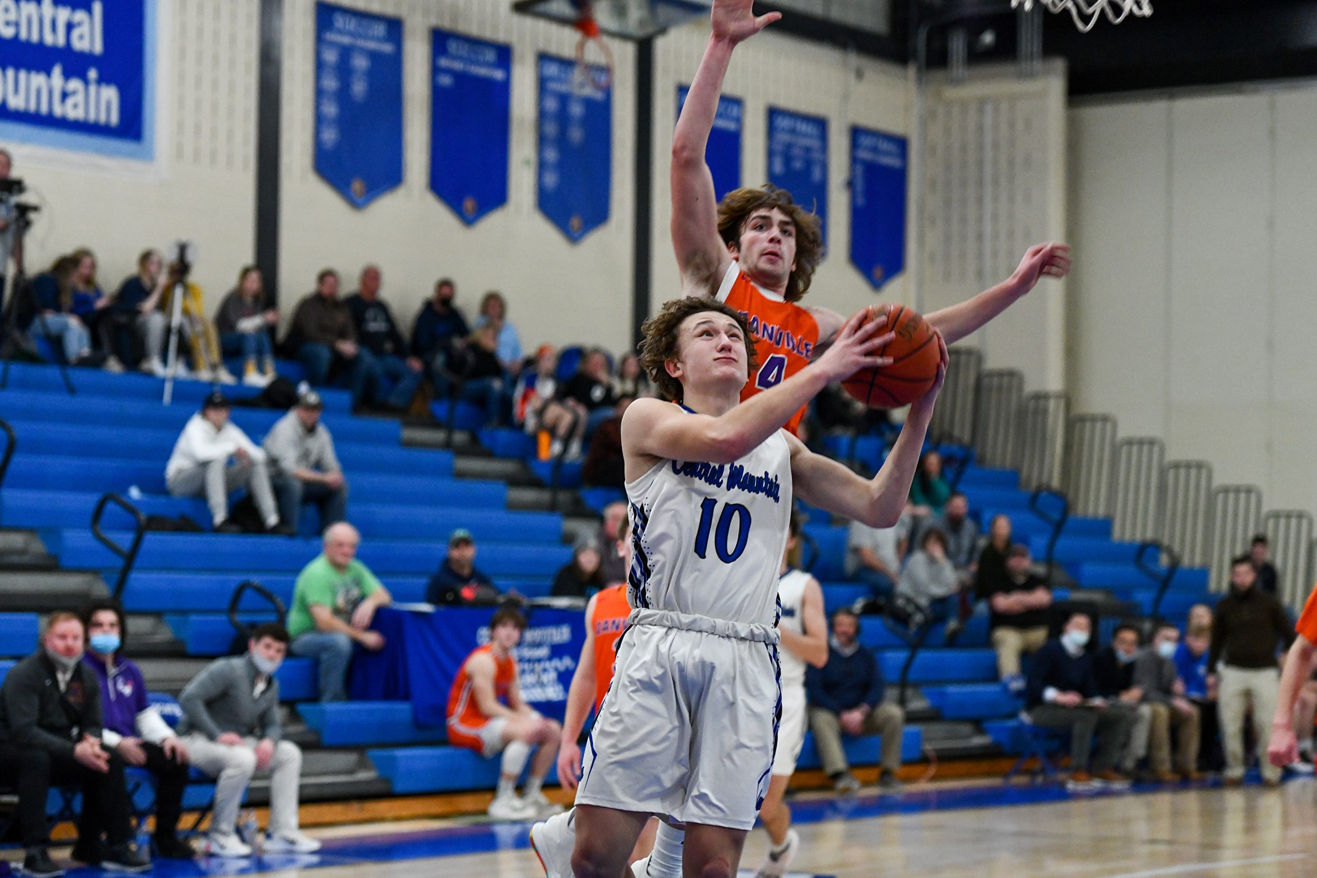 Visiting Danville overcomes 20 point deficit, stuns Wildcat boys, 64-61 ...